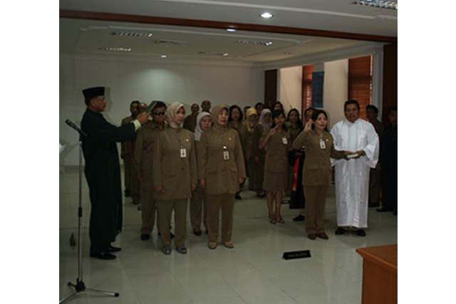 Kepala BPHN Lantik pejabat Eselon III dan IV dilingkungan Internal ...